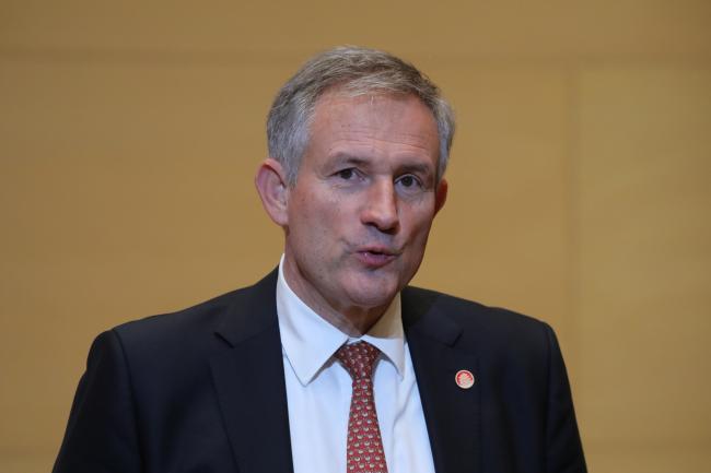 Covid-19 : l'Ambassade de France en Chine explique son action | LCP ...