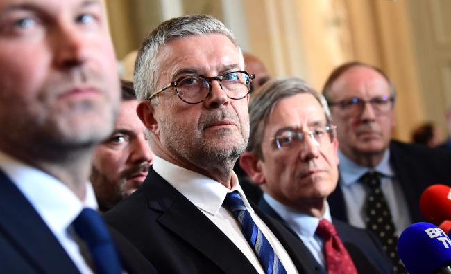 Liot : 4 lettres et 21 députés qui donnent des sueurs froides au ...